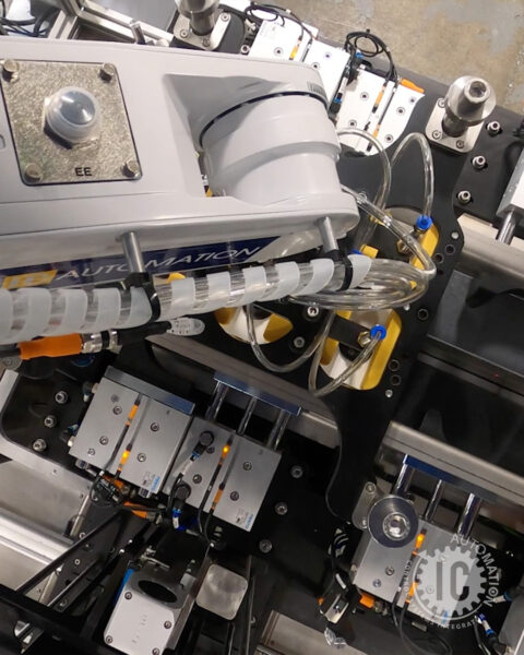 Cluster Clip / Top Clip Application System - IC Automation